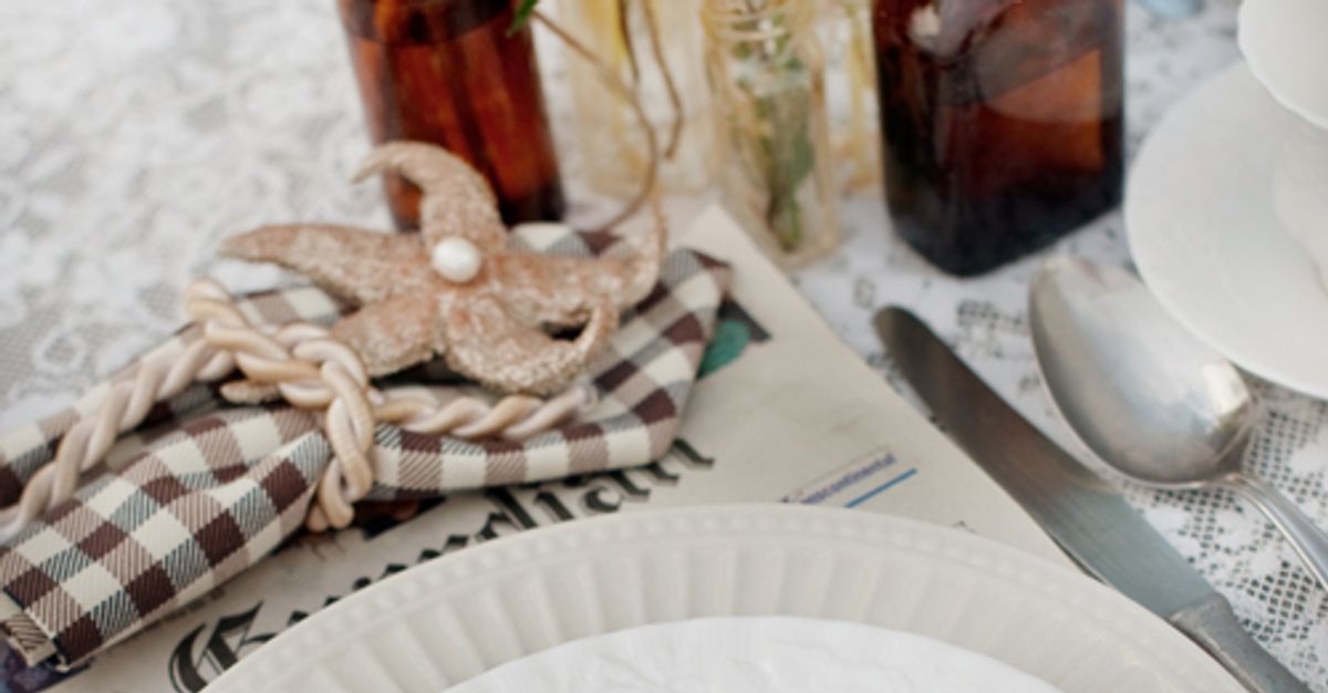 32 Unique Ways To Set Your Tables - Weddingbells