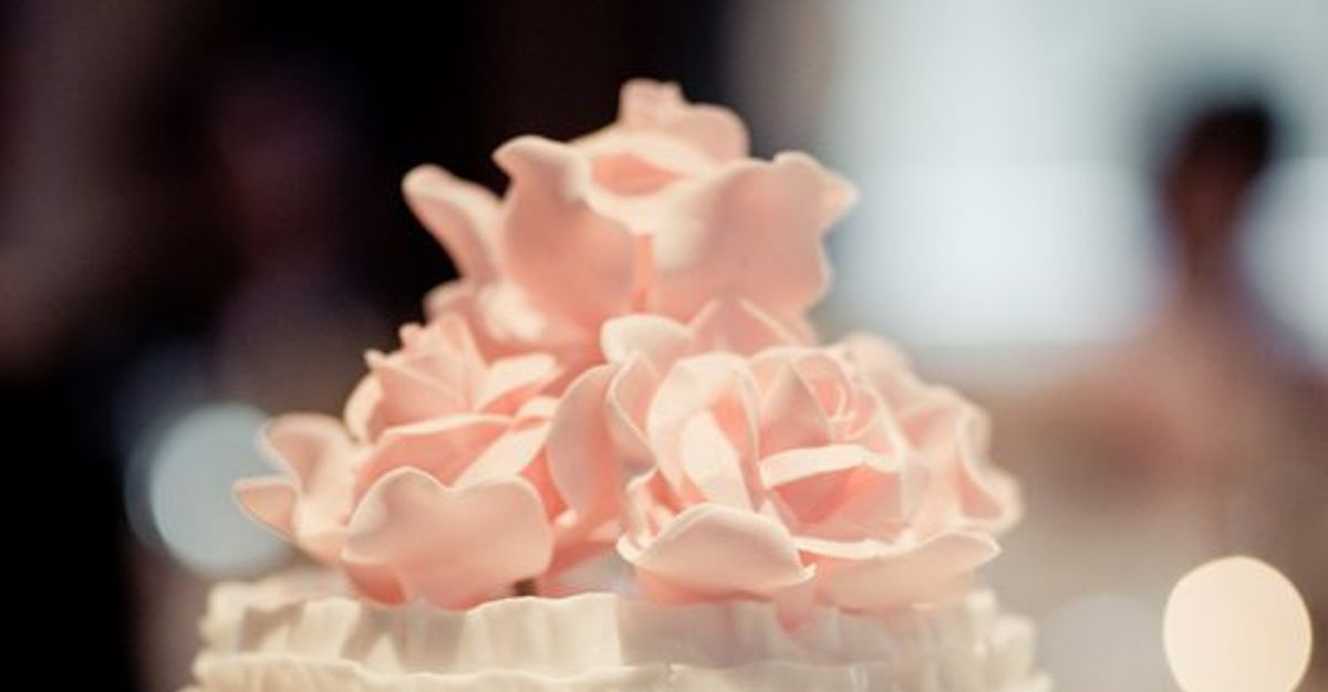 15 Inspiring Real Wedding Cakes - Weddingbells