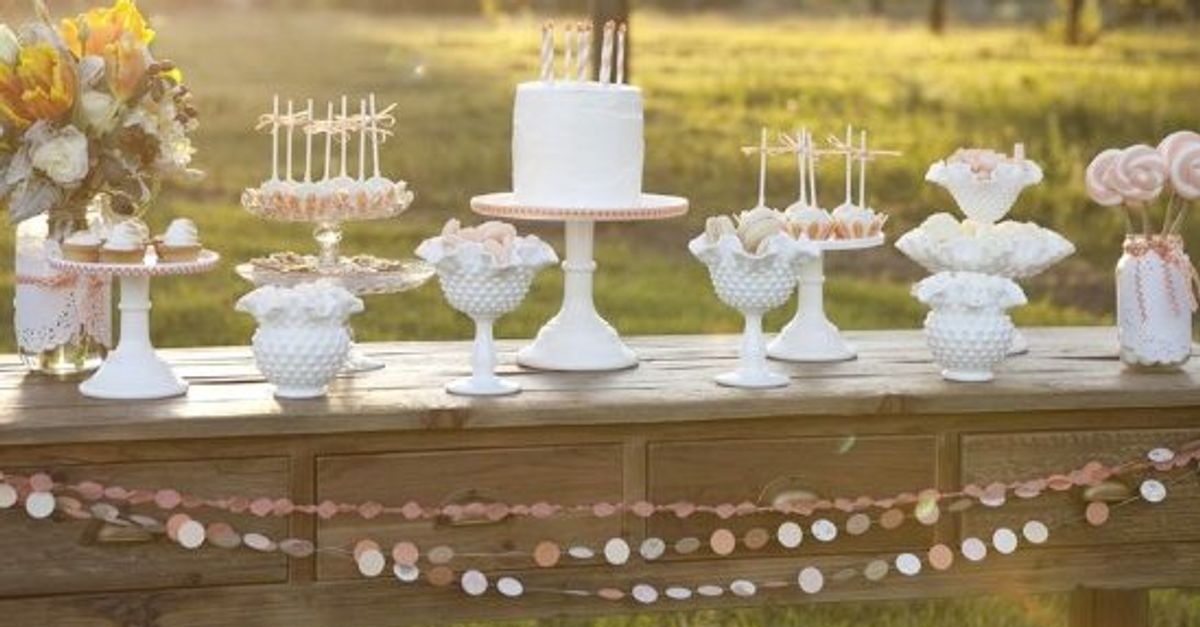 Pretty Peach Elements for Your Wedding - Weddingbells