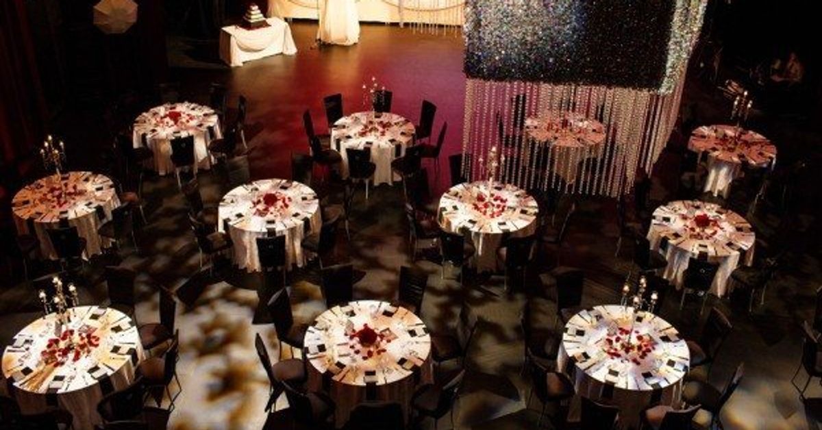 What You Need To Know Before Booking A Wedding Venue - Weddingbells