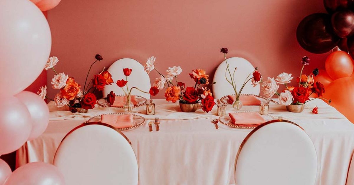 How To Create Insanely Amazing Balloon Installations - Weddingbells