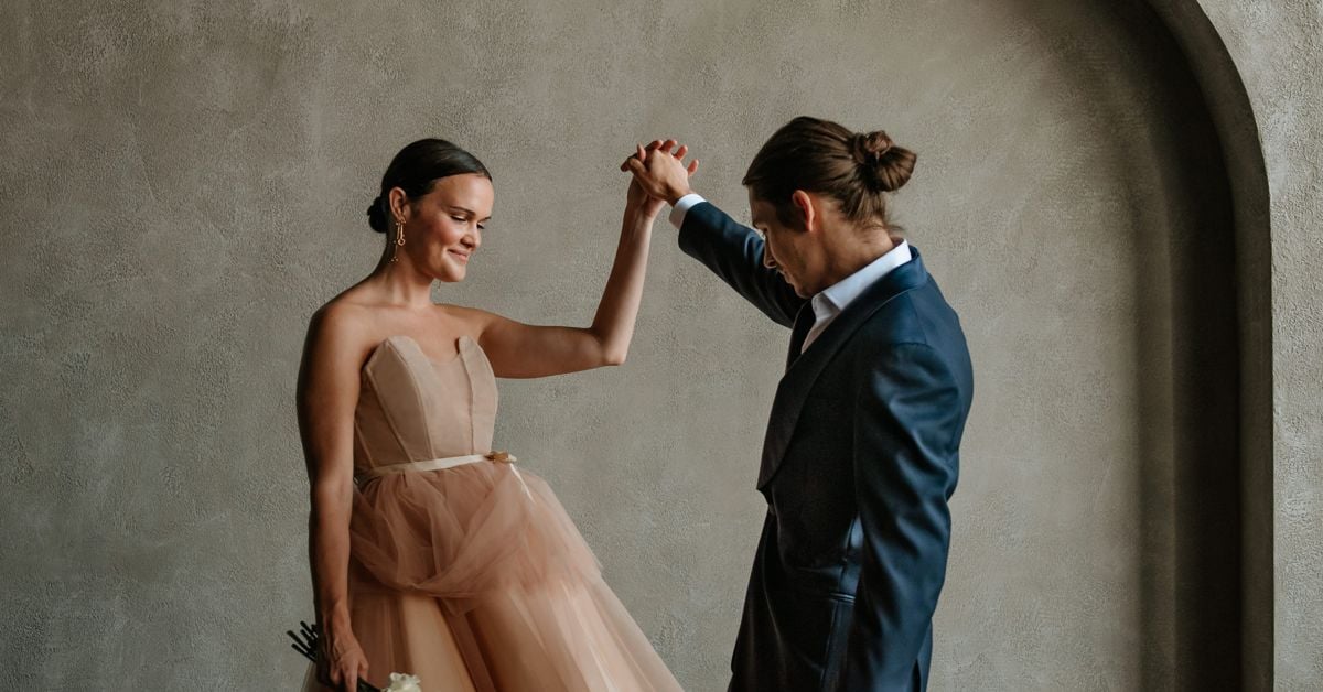 The Coolest Couple’s Wedding Style - Weddingbells