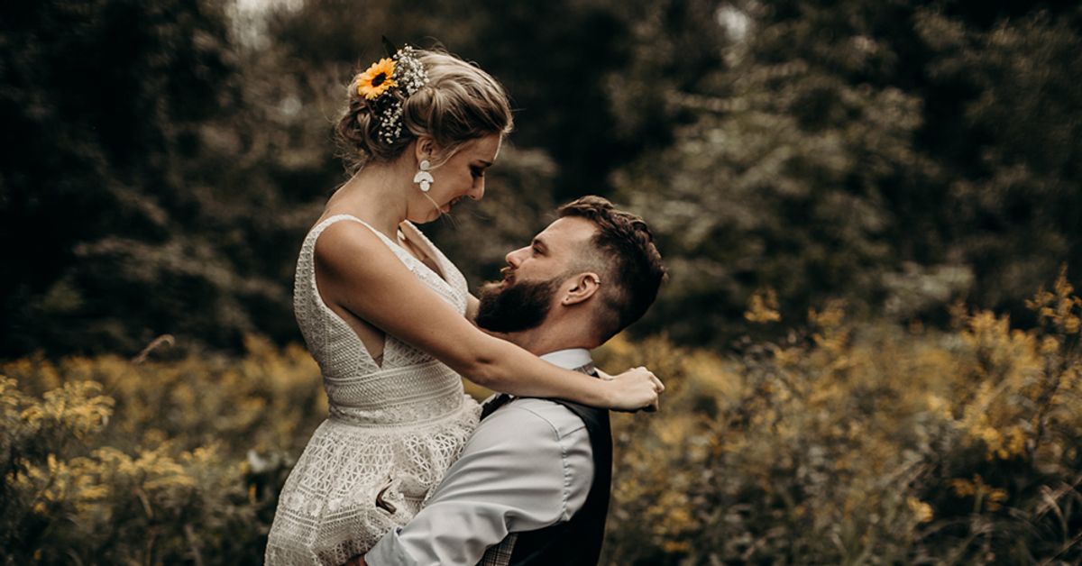 A Late Summer, Sunflower-filled Wedding in Quebec - Weddingbells